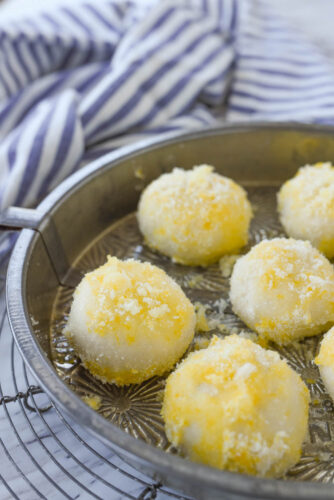Quick and Easy Orange Rolls | Your Homebased Mom