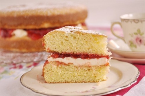 Victoria Sponge Cake Recipe | By Leigh Anne Wilkes
