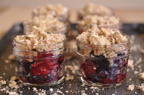 Easy Berry Crisp Recipe | Leigh Anne Wilkes