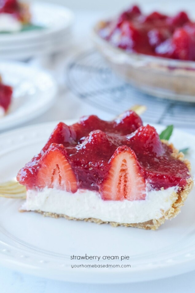 Strawberry Cream Pie Recipe | Your Homebased Mom