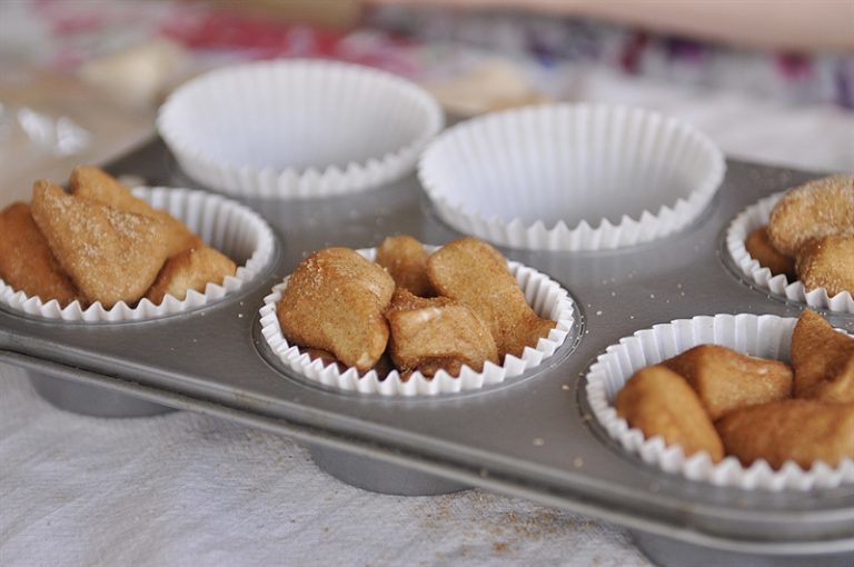 Mini Monkey Bread | Recipe by Leigh Anne Wilkes