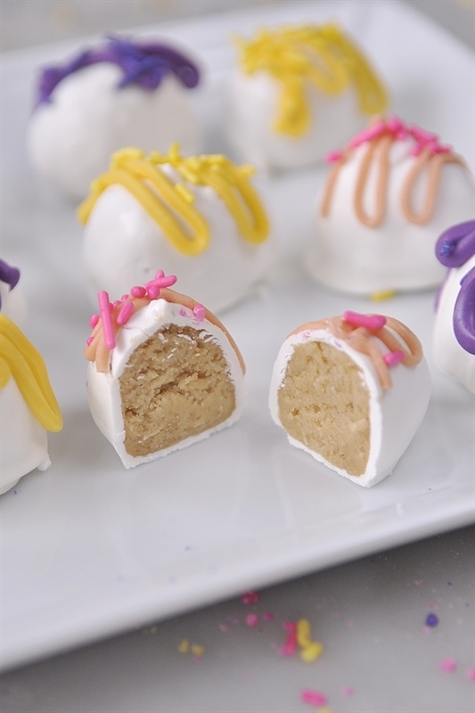 Easter Egg Truffles with Oreos | by Leigh Anne Wilkes