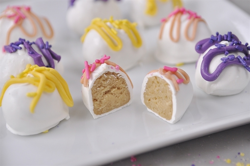 Easter Egg Truffles with Oreos | by Leigh Anne Wilkes