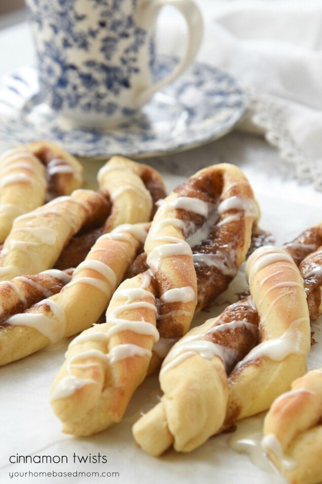 Easy Cinnamon Twists | Leigh Anne Wilkes Easy Cinnamon Twists | Leigh Anne Wilkes