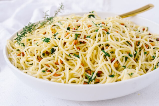 Garlic and Herb Pasta | 30 Minute Recipe from Leigh Anne Wilkes