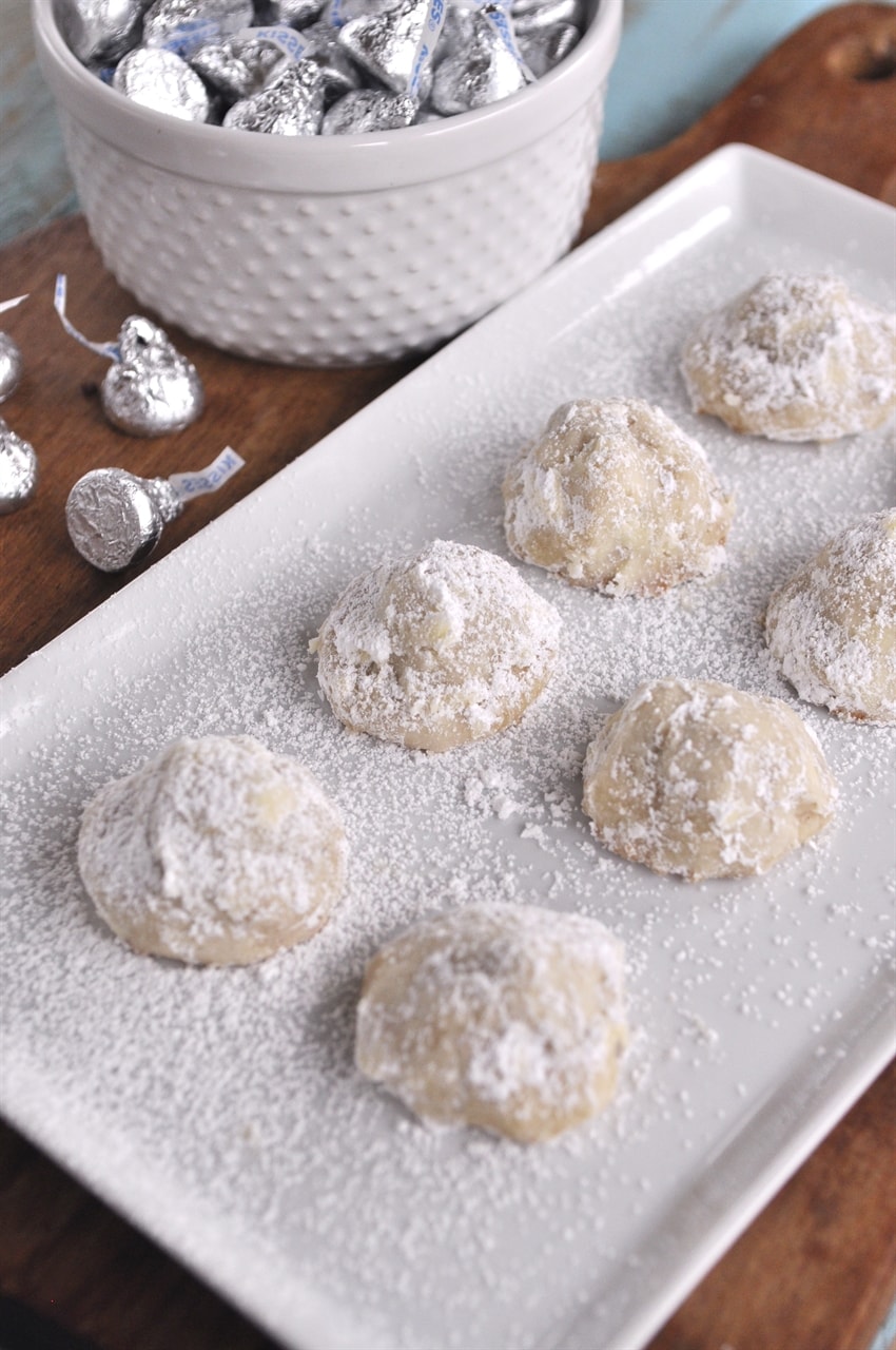 Snowball Cookies - Your Homebased Mom