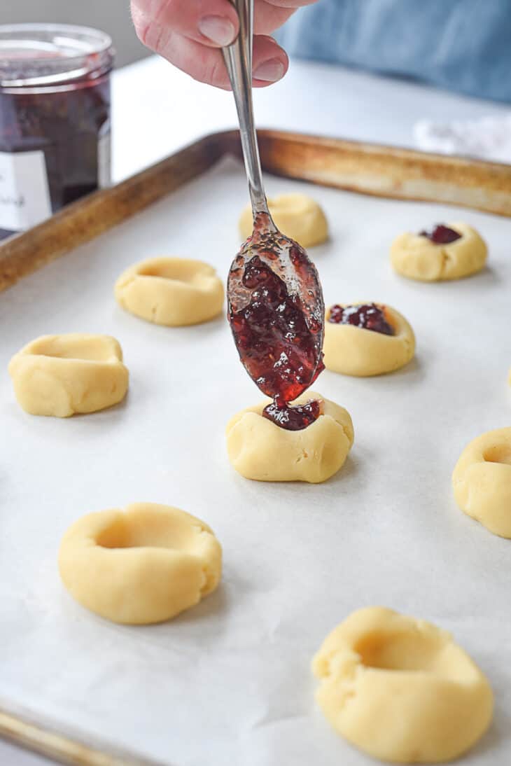 Raspberry Shortbread Cookies | Recipe by Leigh Anne Wilkes