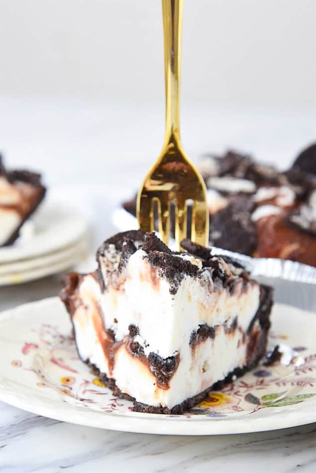 Ice Cream Pie - Recipe from Your Homebased Mom