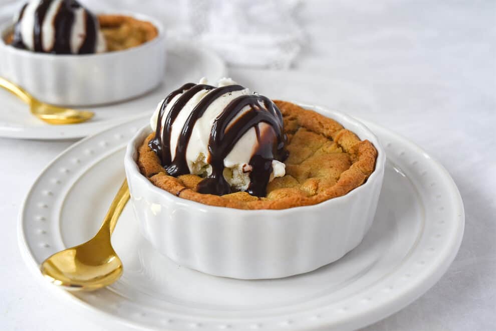 Homemade Pizookie Recipe | by Leigh Anne Wilkes