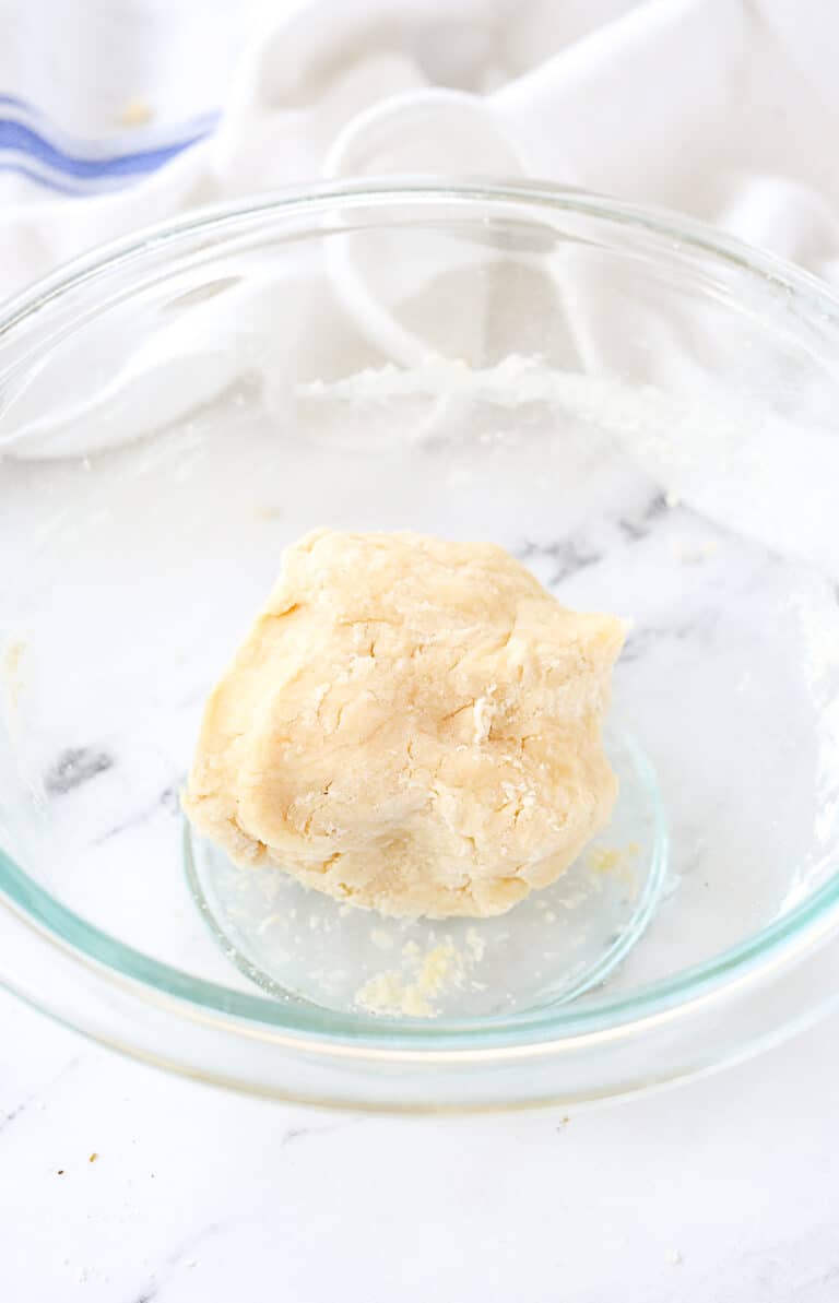 Microwave Cinnamon Roll For One | Leigh Anne Wilkes