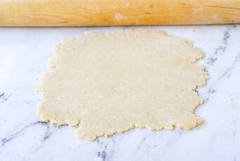 Microwave Cinnamon Roll For One | Leigh Anne Wilkes