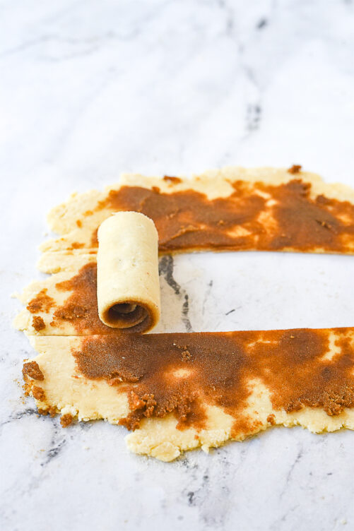 Microwave Cinnamon Roll For One | Leigh Anne Wilkes