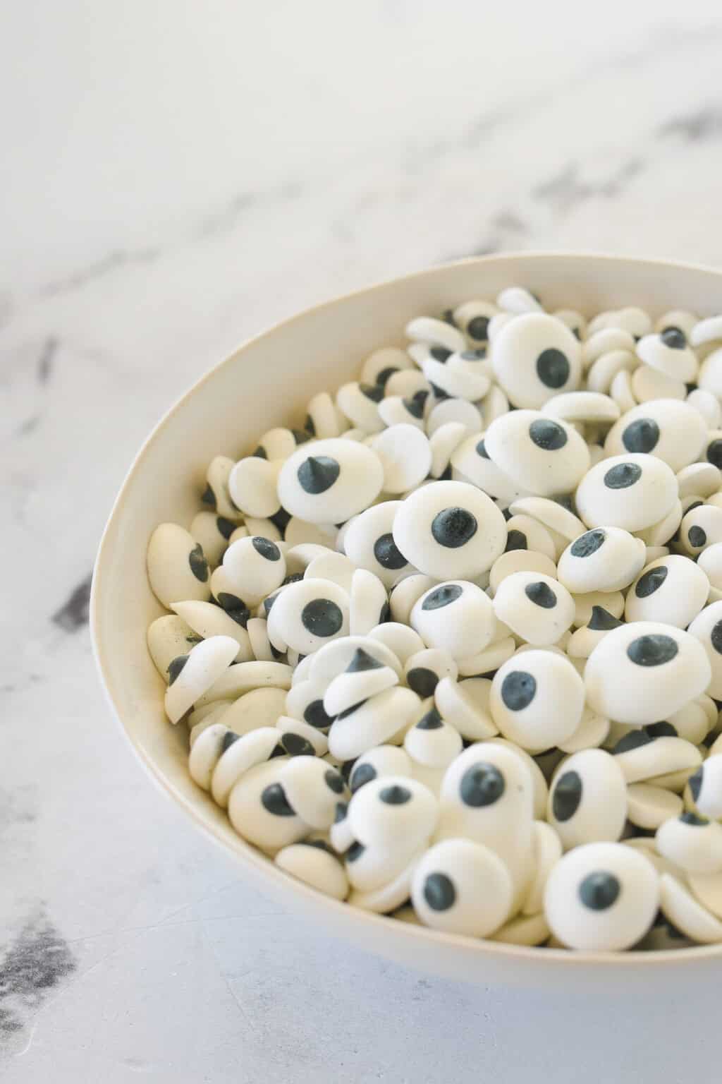 How To Make Candy Eyes | Leigh Anne Wilkes